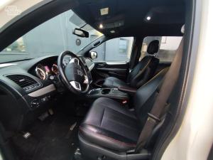 Balts Dodge Grand Caravan 2017 Šauļi, ar dzinēja tilpumu 3.60 L un nobraukumu 196 tūkst. km par 10000 €, foto 8 vietnē AUTOMOTO.COM.LV