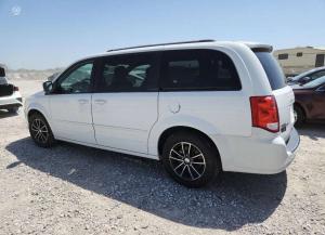 White Dodge Grand Caravan 2017 in Siauliai, with an engine capacity of 3.60 L and mileage of 203 thousand km for 4770 €, photo 2 on AUTOMOTO.COM.LV