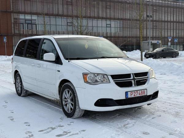 Balts Dodge Grand Caravan 2017 Klaipėda, ar dzinēja tilpumu 3.60 L un nobraukumu 121 tūkst. km par 7500 €, foto 4 vietnē AUTOMOTO.COM.LV