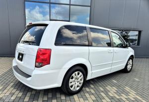 Balts Dodge Grand Caravan 2017 Šauļi, ar dzinēja tilpumu 3.60 L un nobraukumu 0 tūkst. km par 7200 €, foto 4 vietnē AUTOMOTO.COM.LV