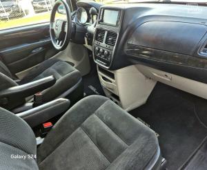 Balts Dodge Grand Caravan 2017 Šauļi, ar dzinēja tilpumu 3.60 L un nobraukumu 0 tūkst. km par 7200 €, foto 10 vietnē AUTOMOTO.COM.LV