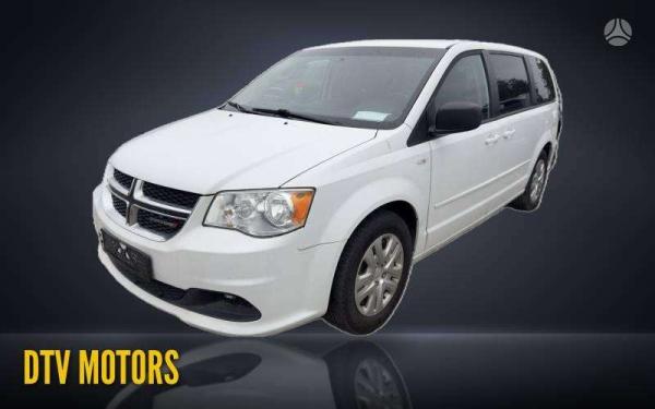 White Dodge Grand Caravan 2017 in Siauliai, with an engine capacity of 3.60 L and mileage of 315 thousand km for 5999 €, photo 2 on AUTOMOTO.COM.LV