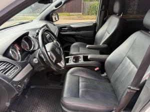 Balts Dodge Grand Caravan 2017 Šauļi, ar dzinēja tilpumu 3.60 L un nobraukumu 242 tūkst. km par 9100 €, foto 4 vietnē AUTOMOTO.COM.LV