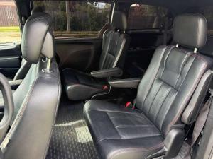 Balts Dodge Grand Caravan 2017 Šauļi, ar dzinēja tilpumu 3.60 L un nobraukumu 242 tūkst. km par 9100 €, foto 10 vietnē AUTOMOTO.COM.LV