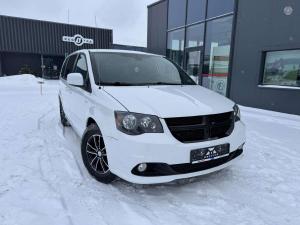 White Dodge Grand Caravan 2019 in Siauliai, with an engine capacity of 3.60 L and mileage of 0 thousand km for 8900 €, photo  on AUTOMOTO.COM.LV