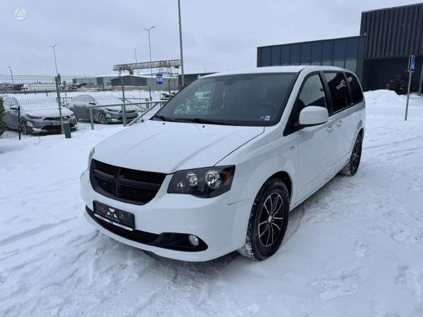 Balts Dodge Grand Caravan 2019 Šauļi, ar dzinēja tilpumu 3.60 L un nobraukumu 0 tūkst. km par 8900 €, foto 2 vietnē AUTOMOTO.COM.LV