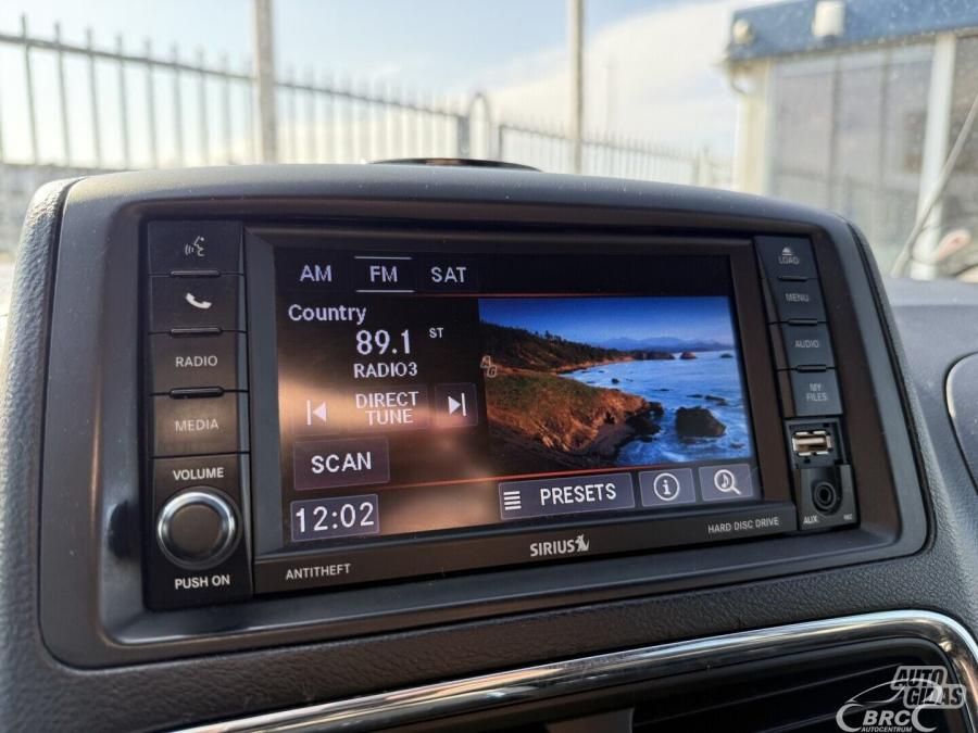White Dodge Grand Caravan 2020 in Avizieniai, with an engine capacity of 3.60 L and mileage of 148 thousand km for 11000 €, photo 21 on AUTOMOTO.COM.LV