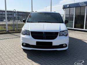 White Dodge Grand Caravan 2020 in Avizieniai, with an engine capacity of 3.60 L and mileage of 148 thousand km for 11000 €, photo 26 on AUTOMOTO.COM.LV