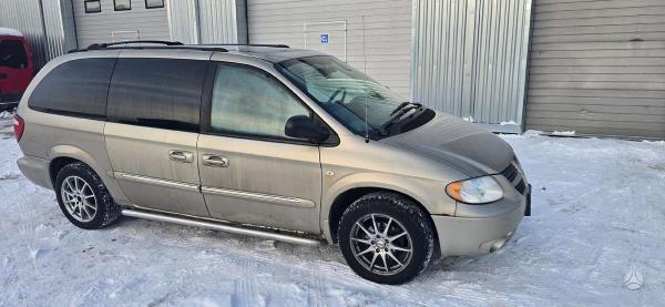 Dzeltens Dodge Grand Caravan 2003 Šauļi, ar dzinēja tilpumu 3.80 L un nobraukumu 250 tūkst. km par 1410 €, foto 9 vietnē AUTOMOTO.COM.LV