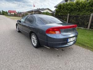 Blue Dodge Intrepid 2000 in Riga, with an engine capacity of 3.20 L and mileage of 155 thousand km for 1480 €, photo 8 on AUTOMOTO.COM.LV
