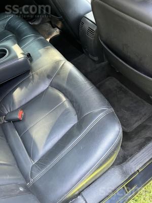Blue Dodge Intrepid 2000 in Riga, with an engine capacity of 3.20 L and mileage of 155 thousand km for 1480 €, photo 10 on AUTOMOTO.COM.LV