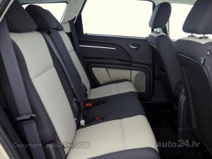 Beige Dodge Journey 2009 in Tallinn, with an engine capacity of 2.00 L and mileage of 324 thousand km for 1999 €, photo 8 on AUTOMOTO.COM.LV