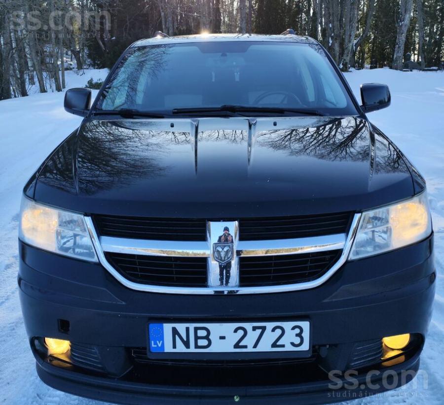 Melns Dodge Journey 2008 Tukums, ar dzinēja tilpumu 2.00 L un nobraukumu 305 tūkst. km par 4500 €, foto 5 vietnē AUTOMOTO.COM.LV