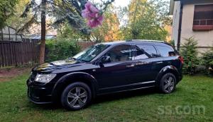 Black Dodge Journey 2008 in Riga, with an engine capacity of 2.70 L and mileage of 274 thousand km for 4440 €, photo  on AUTOMOTO.COM.LV