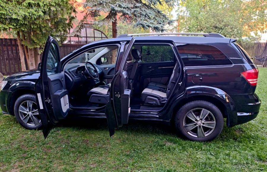 Melns Dodge Journey 2008 Rīga, ar dzinēja tilpumu 2.70 L un nobraukumu 274 tūkst. km par 4440 €, foto 10 vietnē AUTOMOTO.COM.LV