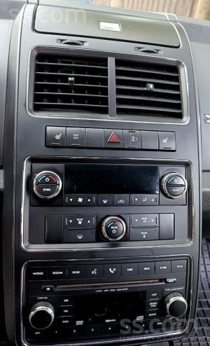 Melns Dodge Journey 2008 Rīga, ar dzinēja tilpumu 2.70 L un nobraukumu 274 tūkst. km par 4440 €, foto 17 vietnē AUTOMOTO.COM.LV