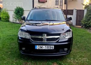 Melns Dodge Journey 2008 Rīga, ar dzinēja tilpumu 2.70 L un nobraukumu 274 tūkst. km par 4440 €, foto 25 vietnē AUTOMOTO.COM.LV