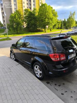 Черный Додж Джорни 2008 в Тельшяй, объемом двигателя 2.00 л и пробегом 209 тыс. км за 3300 €, фото 3 на AUTOMOTO.COM.LV