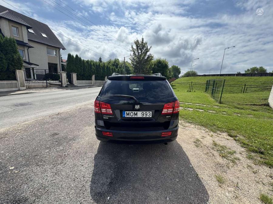 Melns Dodge Journey 2008 Klaipėda, ar dzinēja tilpumu 1.97 L un nobraukumu 248 tūkst. km par 2800 €, foto 7 vietnē AUTOMOTO.COM.LV