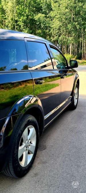Black Dodge Journey 2008 in Vilnius, with an engine capacity of 3.50 L and mileage of 179 thousand km for 2500 €, photo 22 on AUTOMOTO.COM.LV
