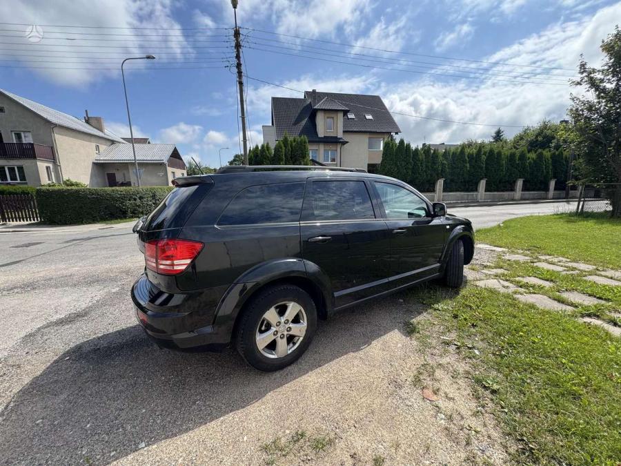 Melns Dodge Journey 2008 Klaipėda, ar dzinēja tilpumu 1.97 L un nobraukumu 248 tūkst. km par 2490 €, foto 4 vietnē AUTOMOTO.COM.LV