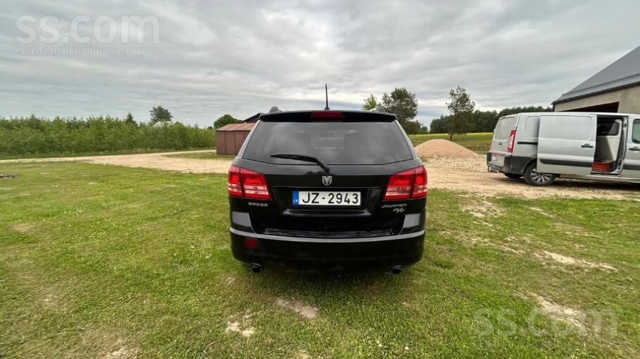 Melns Dodge Journey 2008 Rīga, ar dzinēja tilpumu 3.50 L un nobraukumu 210 tūkst. km par 1650 €, foto 6 vietnē AUTOMOTO.COM.LV
