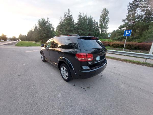 Melns Dodge Journey 2009 Radviliškis, ar dzinēja tilpumu 2.00 L un nobraukumu 320 tūkst. km par 3200 €, foto 6 vietnē AUTOMOTO.COM.LV