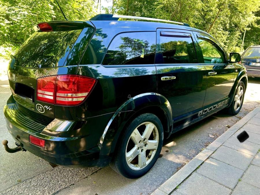 Melns Dodge Journey 2009 Viļņa, ar dzinēja tilpumu 2.40 L un nobraukumu 260 tūkst. km par 1999 €, foto 5 vietnē AUTOMOTO.COM.LV