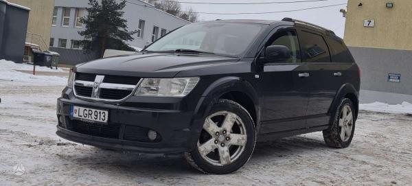 Melns Dodge Journey 2010 Viļņa, ar dzinēja tilpumu 1.97 L un nobraukumu 264 tūkst. km par 3650 €, foto 1 vietnē AUTOMOTO.COM.LV