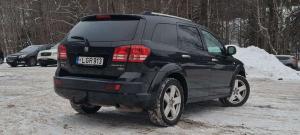 Melns Dodge Journey 2010 Viļņa, ar dzinēja tilpumu 1.97 L un nobraukumu 264 tūkst. km par 3650 €, foto 3 vietnē AUTOMOTO.COM.LV