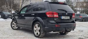 Melns Dodge Journey 2010 Viļņa, ar dzinēja tilpumu 1.97 L un nobraukumu 264 tūkst. km par 3650 €, foto 4 vietnē AUTOMOTO.COM.LV