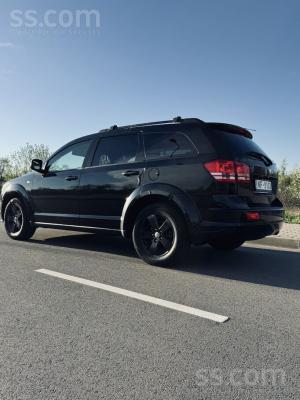 Melns Dodge Journey 2011 Rīga, ar dzinēja tilpumu 2.00 L un nobraukumu 198 tūkst. km par 4500 €, foto 6 vietnē AUTOMOTO.COM.LV
