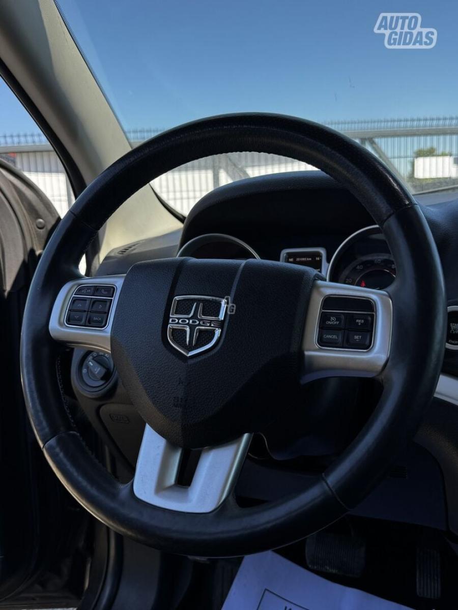 Melns Dodge Journey 2016 Klaipėda, ar dzinēja tilpumu 3.60 L un nobraukumu 251 tūkst. km par 9500 €, foto 17 vietnē AUTOMOTO.COM.LV