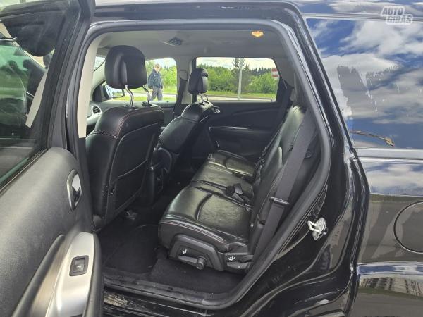 Melns Dodge Journey 2016 Klaipėda, ar dzinēja tilpumu 3.60 L un nobraukumu 180 tūkst. km par 9200 €, foto 9 vietnē AUTOMOTO.COM.LV