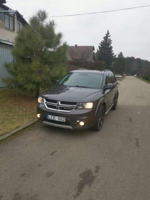 Black Dodge Journey 2018 in Panevezys, with an engine capacity of 2.36 L and mileage of 150 thousand km for 5800 €, photo  on AUTOMOTO.COM.LV