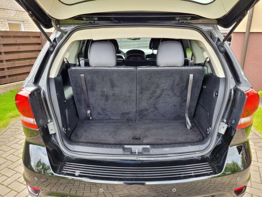 Melns Dodge Journey 2018 Telšiai, ar dzinēja tilpumu 3.60 L un nobraukumu 176 tūkst. km par 10500 €, foto 17 vietnē AUTOMOTO.COM.LV