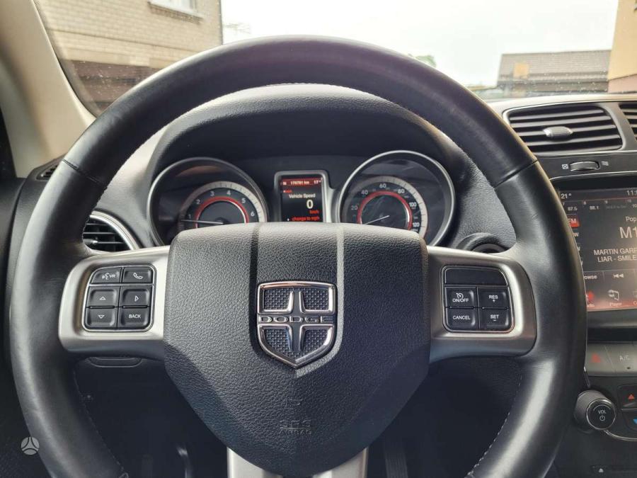 Melns Dodge Journey 2018 Telšiai, ar dzinēja tilpumu 3.60 L un nobraukumu 176 tūkst. km par 10500 €, foto 26 vietnē AUTOMOTO.COM.LV