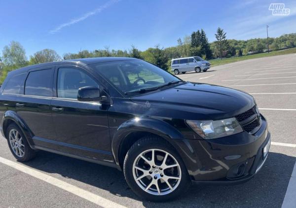 Black Dodge Journey 2019 in Kaunas, with an engine capacity of 3.60 L and mileage of 115 thousand km for 11900 €, photo 4 on AUTOMOTO.COM.LV