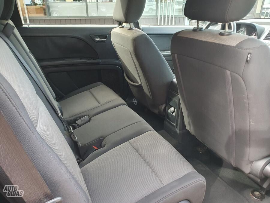 Black Dodge Journey 2009 in Kaunas, with an engine capacity of 2.40 L and mileage of 173 thousand km for 2350 €, photo 10 on AUTOMOTO.COM.LV
