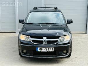 Black Dodge Journey 2009 in Riga, with an engine capacity of 2.00 L and mileage of 0 thousand km for 3750 €, photo 3 on AUTOMOTO.COM.LV