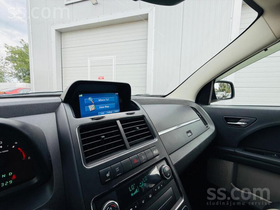 Black Dodge Journey 2009 in Riga, with an engine capacity of 2.00 L and mileage of 0 thousand km for 3750 €, photo 11 on AUTOMOTO.COM.LV