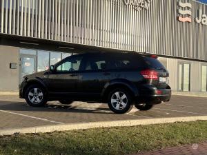 Black Dodge Journey 2010 in Panevezys, with an engine capacity of 2.00 L and mileage of 220 thousand km for 3500 €, photo 3 on AUTOMOTO.COM.LV