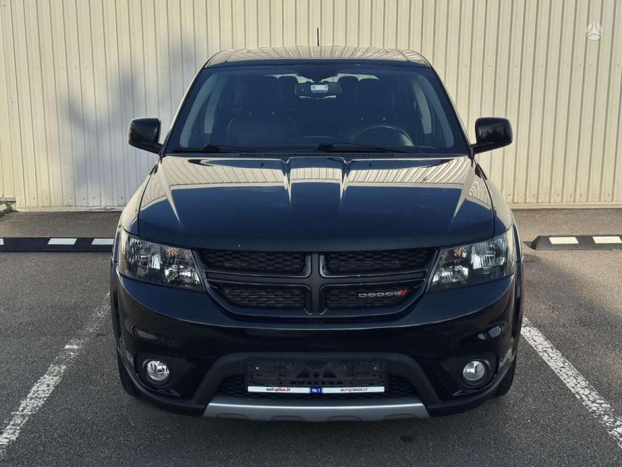 Melns Dodge Journey 2016 Viļņa, ar dzinēja tilpumu 3.60 L un nobraukumu 211 tūkst. km par 7500 €, foto 6 vietnē AUTOMOTO.COM.LV