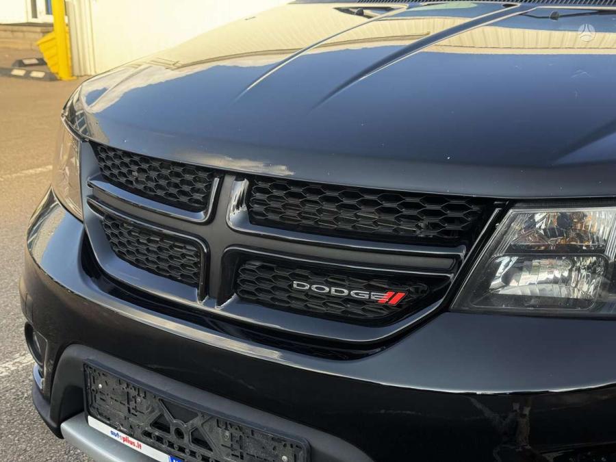 Melns Dodge Journey 2016 Viļņa, ar dzinēja tilpumu 3.60 L un nobraukumu 211 tūkst. km par 7500 €, foto 8 vietnē AUTOMOTO.COM.LV