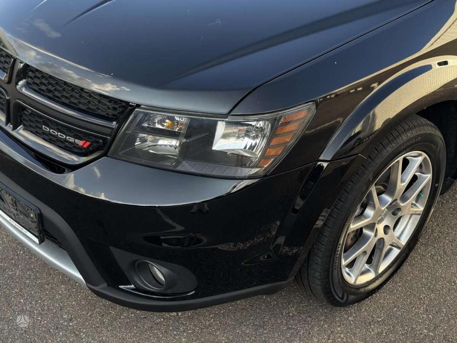 Melns Dodge Journey 2016 Viļņa, ar dzinēja tilpumu 3.60 L un nobraukumu 211 tūkst. km par 7500 €, foto 11 vietnē AUTOMOTO.COM.LV