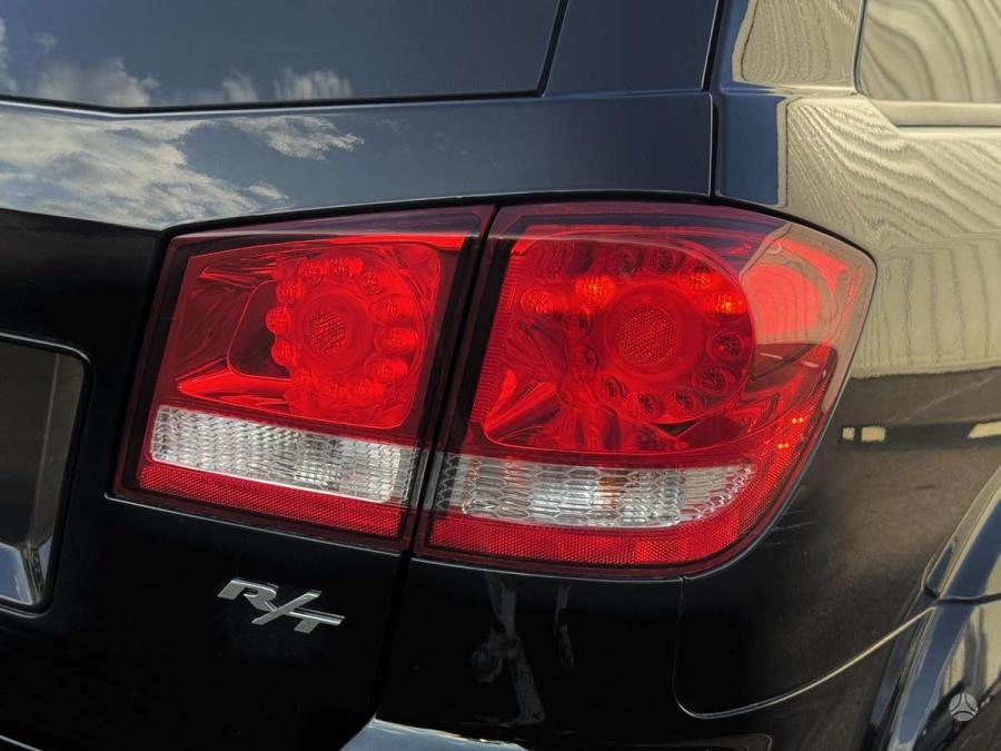 Melns Dodge Journey 2016 Viļņa, ar dzinēja tilpumu 3.60 L un nobraukumu 211 tūkst. km par 7500 €, foto 15 vietnē AUTOMOTO.COM.LV