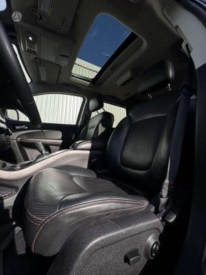 Melns Dodge Journey 2016 Viļņa, ar dzinēja tilpumu 3.60 L un nobraukumu 211 tūkst. km par 7500 €, foto 20 vietnē AUTOMOTO.COM.LV