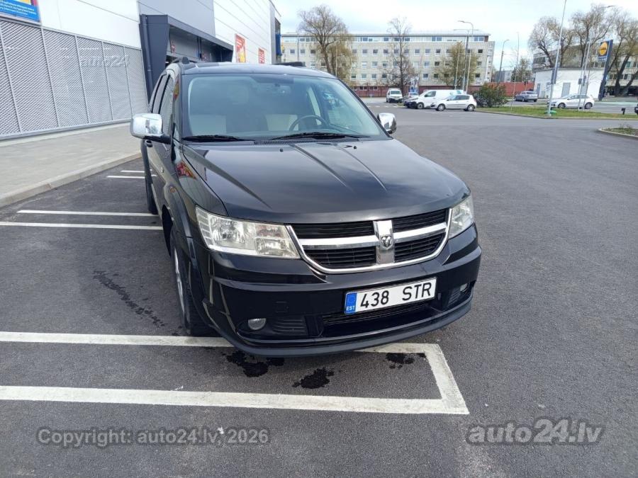 Black Dodge Journey 2008 in Tallinn, with an engine capacity of 2.00 L and mileage of 208 thousand km for 3499 €, photo 10 on AUTOMOTO.COM.LV