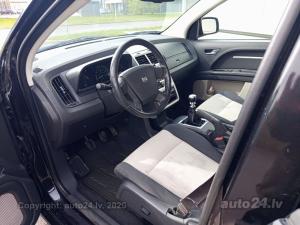 Black Dodge Journey 2008 in Tallinn, with an engine capacity of 2.00 L and mileage of 208 thousand km for 3499 €, photo 11 on AUTOMOTO.COM.LV