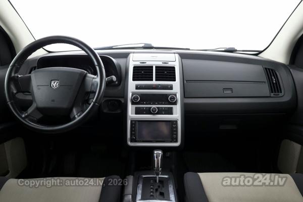 Black Dodge Journey 2008 in Tallinn, with an engine capacity of 2.00 L and mileage of 289 thousand km for 1999 €, photo 6 on AUTOMOTO.COM.LV